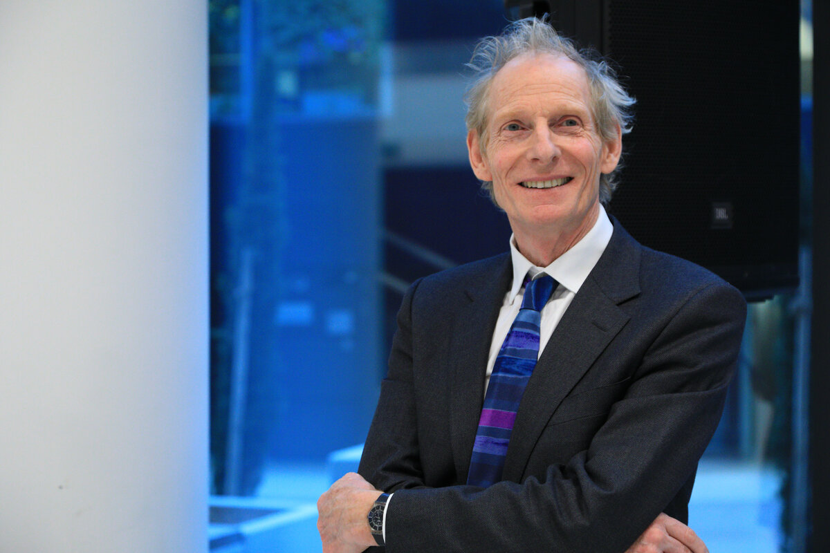 Kim Nasmyth celebrates his Breakthrough Prize at the IMP | Research ...