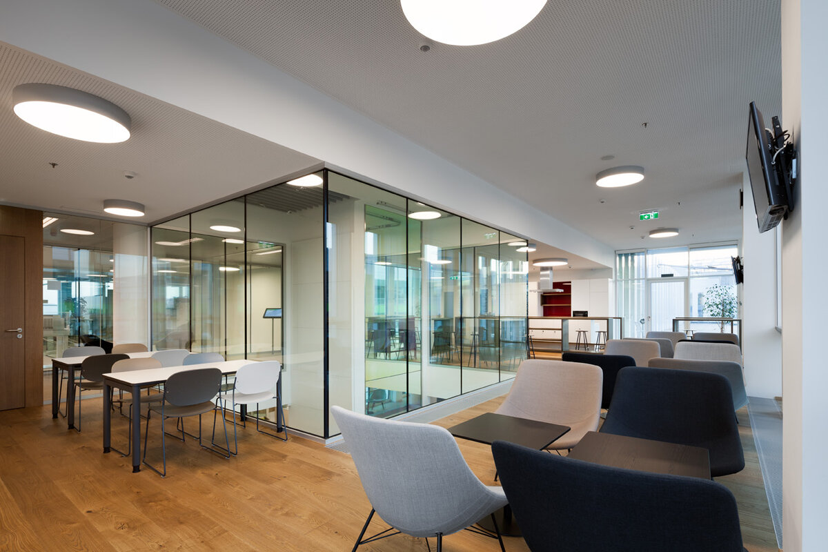 IMP Building | Architecture & Style | Research Institute of Molecular ...